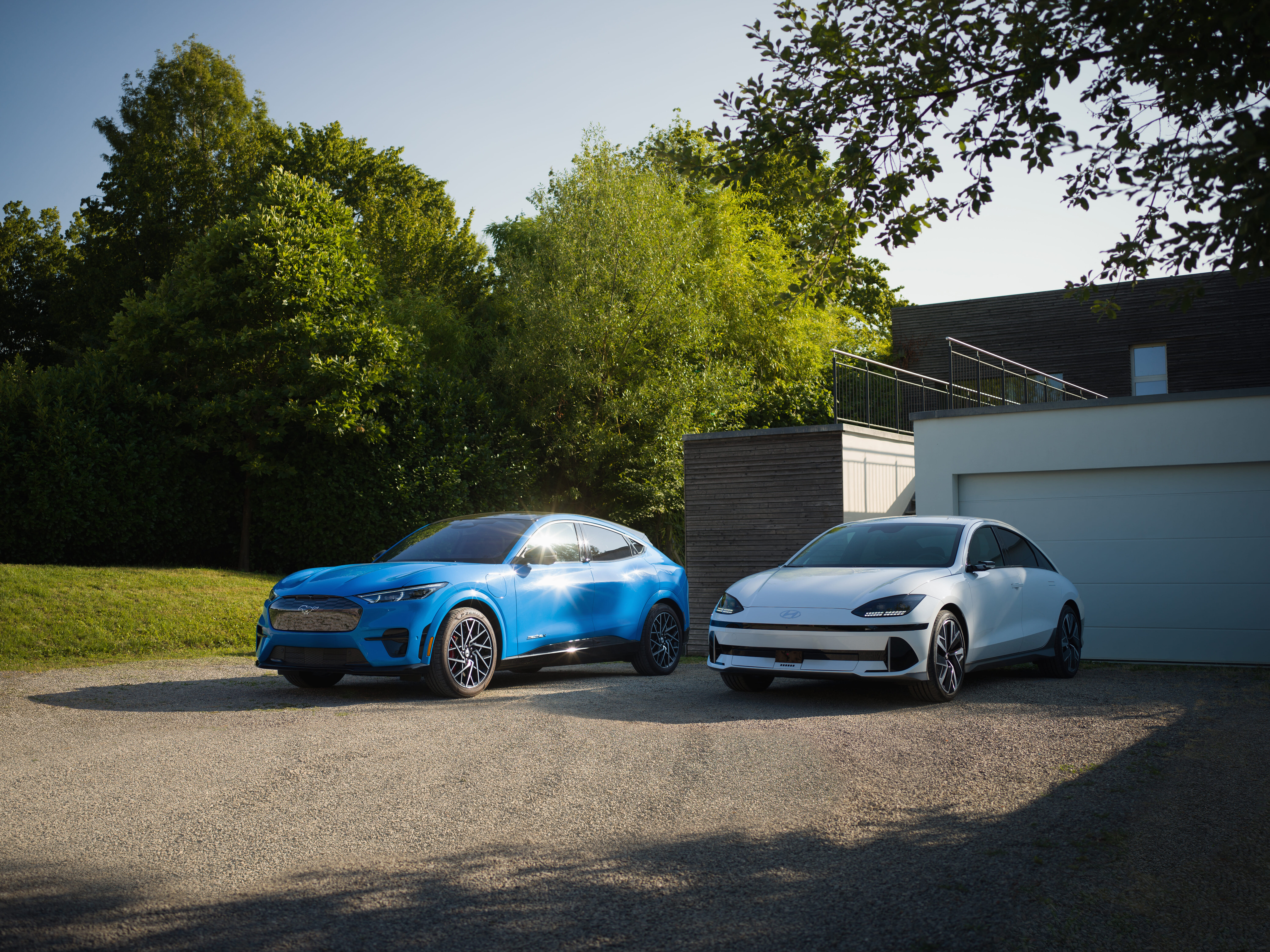 Kontakt | ernst + könig | Dein TOP Mobilitätspartner